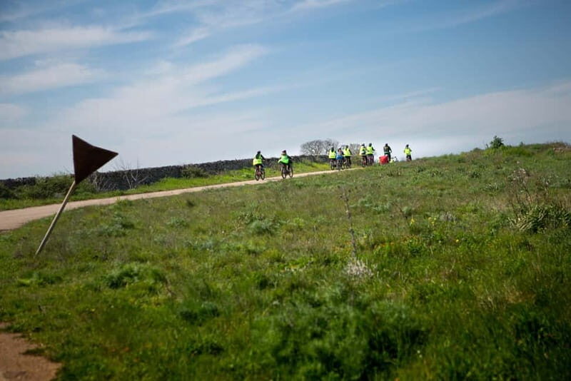 Matera: E-bike Ride in Hills + Local Flatbread Tasting - Detailed Breakdown of the Experience