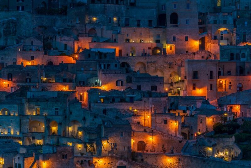 Matera: sunset walking tour on the Murgia Park - Key Points