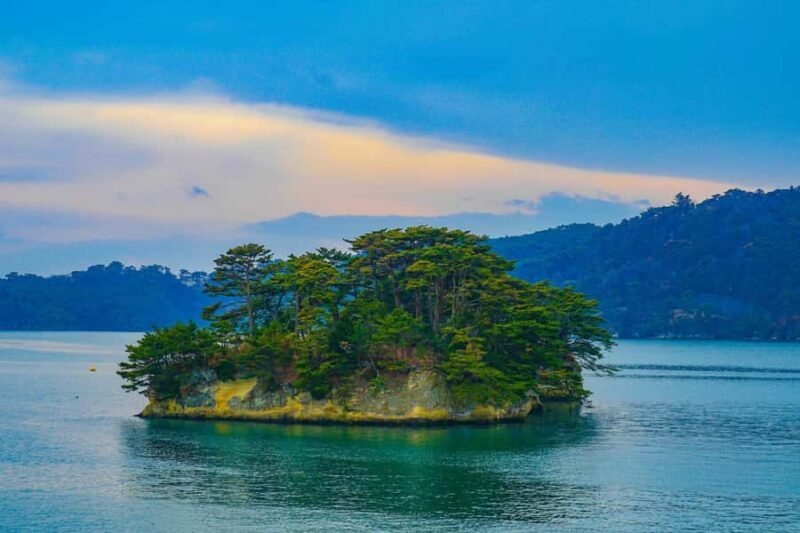 Matsushima: Scenic Bay Walk & Historic Temple Discovery - Who Should Book This Tour?