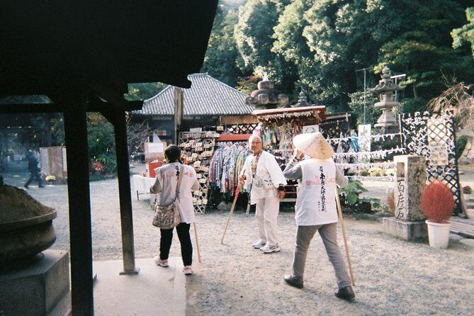 Matsuyama Half-Day Private Trip with Government-Licensed Guide - The Experience and Its Reviews