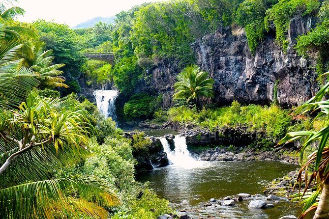 Maui Adventure Bundle: 6 Epic Audio Driving Tours, Including Road to Hana - Authenticity and Experience