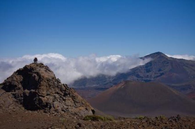 Maui Circle Island-PRIVATE-Air Tour for 2-5: Waterfalls & Lava! - Key Points