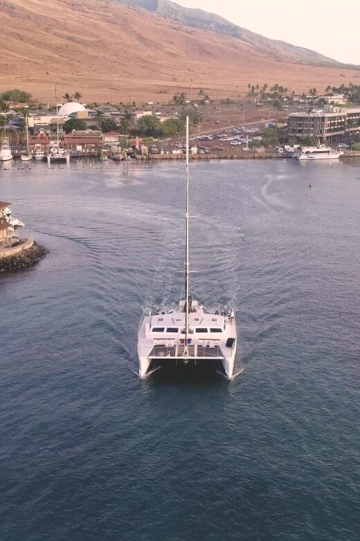 Maui: Deluxe Molokini Snorkel with Breakfast & Lunch - FAQs