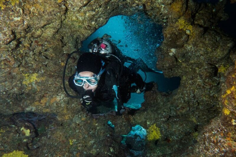 Maui: Eco-Friendly Conservation Scuba Dive Certified Divers - An In-Depth Look at the Eco-Friendly Conservation Dive