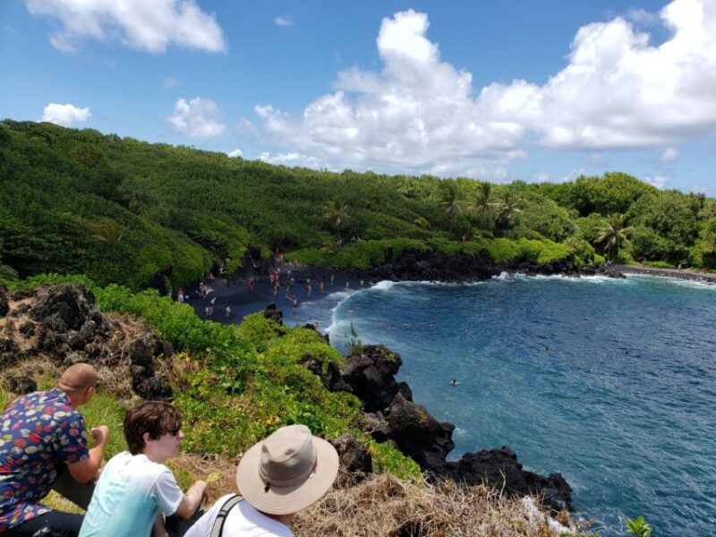 Maui: Road to Hana Adventure with Breakfast & Lunch - Food and Drink: A Highlight for Many