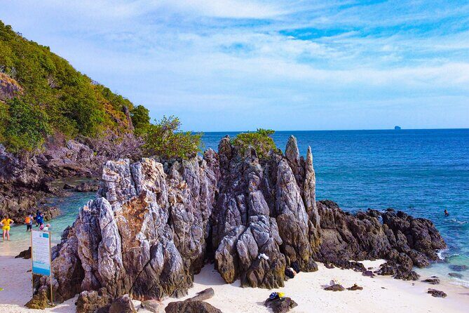 Maya Bay, Phiphi Island & Khai Day Trip with transfer from Phuket - Who Might Not Find This Tour Perfect?