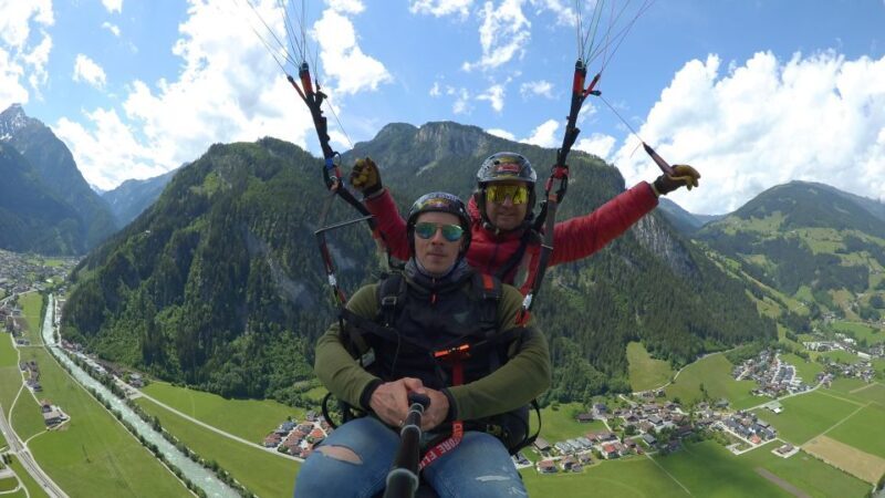 Mayrhofen: Höhenflug über den Bergen von Mayrhofen - What’s Included and What’s Not