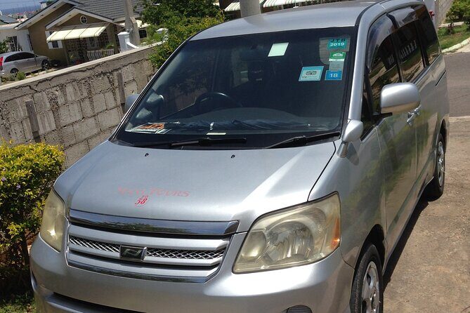 MBJ Airport Round trip Private transfer for Runaway Bay Hotels - Key Points