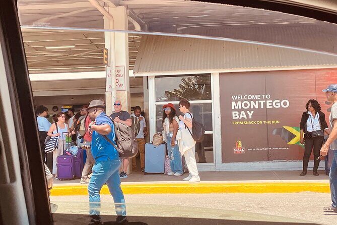 MBJ Round Trip - Airport Transfer to Falmouth Trelawny Hotels - What Travelers Say (From Available Reviews)