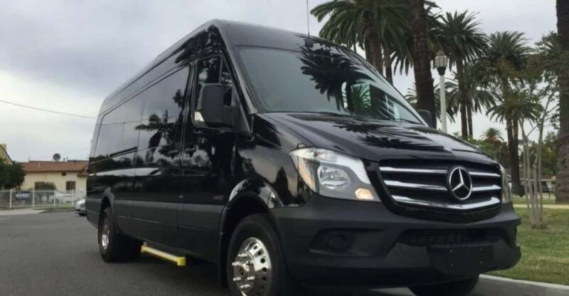 McClellan-Palomar Airport: Shuttle Service to San Diego - The Sum Up