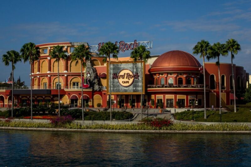 Meal at Hard Rock Cafe Orlando at Universal CityWalk - The Practicalities and Tips