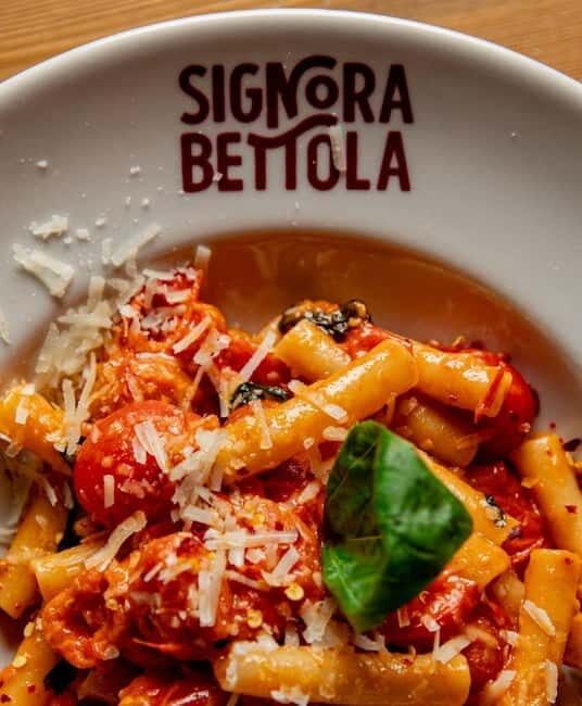 Meat tasting menu at Signora Bettola restaurant - Key Points