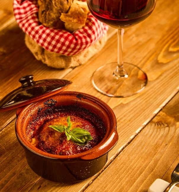 Meat tasting menu at Signora Bettola restaurant - A Genuine Taste of Neapolitan Tradition