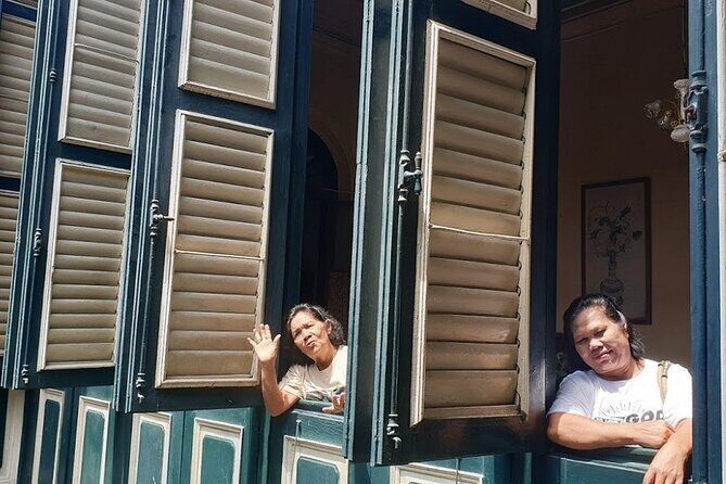 Medan City Tour - The Practicalities: Transportation, Food, and Timing