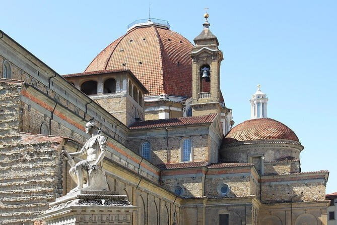 Medici Mile Walking Tour along the path of Medici Residences - Key Points