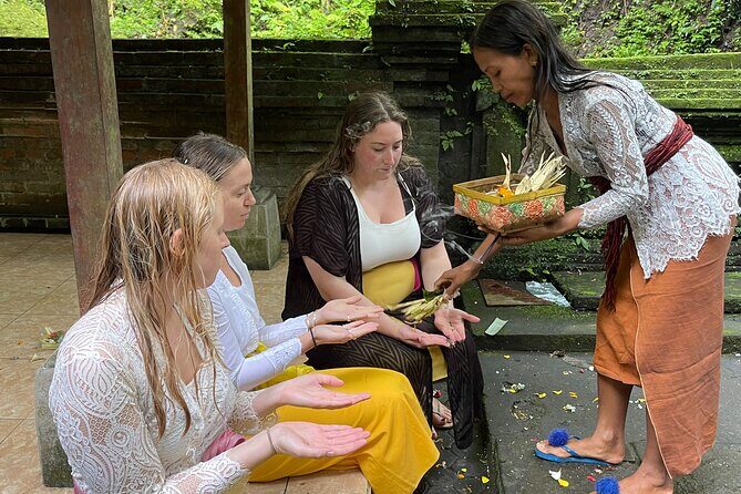 Meditate with a Shaman - Meeting the Traditional Healer: Local Wisdom in Action