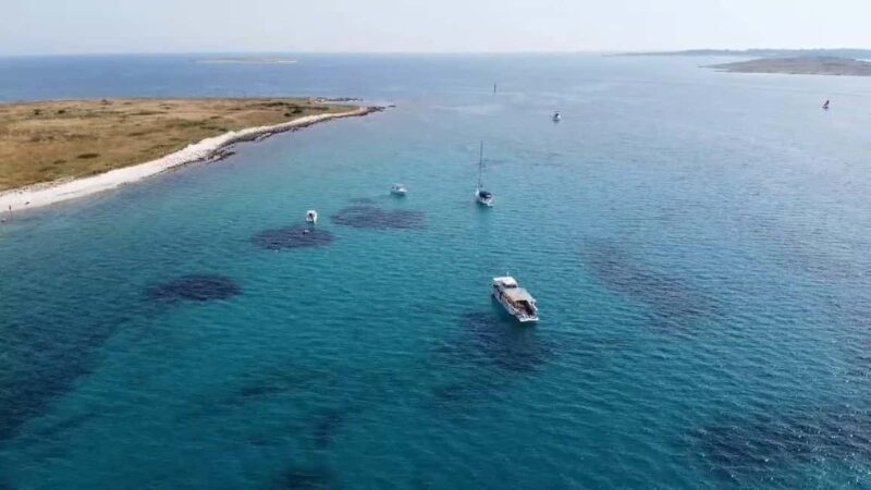 Medulin: Private Boat Tour with Drinks and Snacks - Key Points