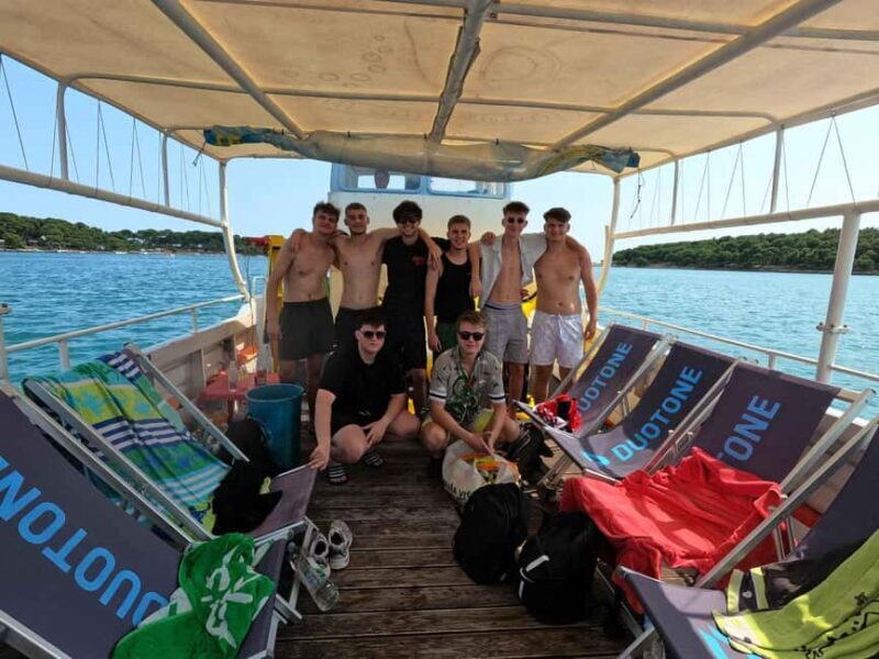 Medulin: Private Boat Tour with Drinks and Snacks - Who Should Consider This Tour?