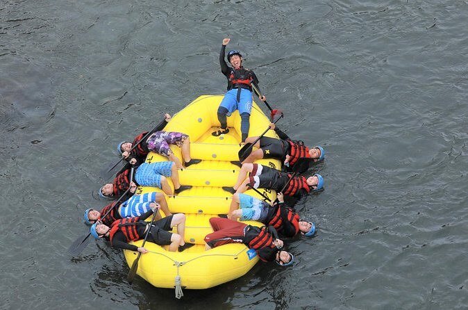 Meet at 10:00am on site - Half-day rafting tour (3 hours) - The Value of the Tour