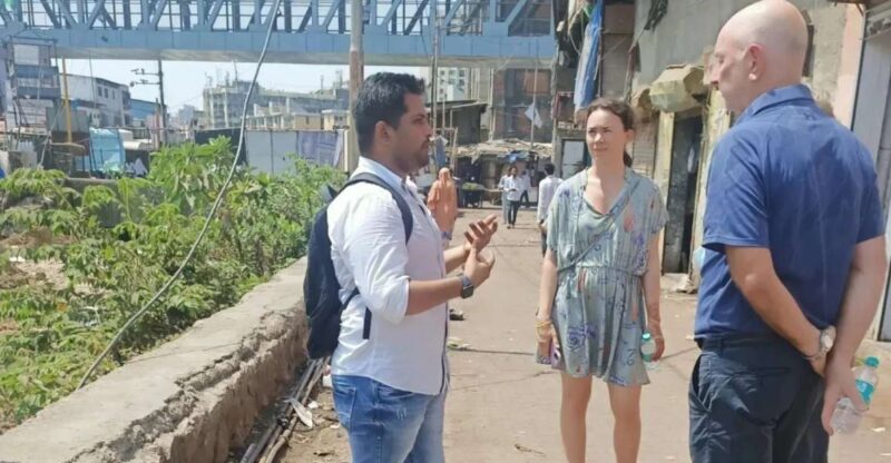 Meet Dabbawala Visit Dhobi Ghat & Dharavi slum with Train - An In-Depth Look at the Itinerary