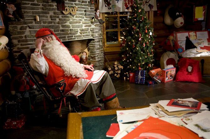 Meet Santa Claus & Santa's Reindeer Ride & Greet Huskies - An Overview of the Tour Experience