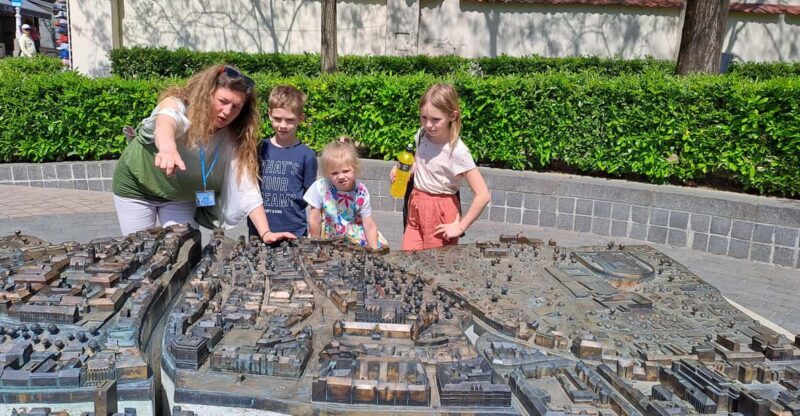 Meet Zagreb: City hightlights on a Private walking tour - In-Depth Look at the Itinerary