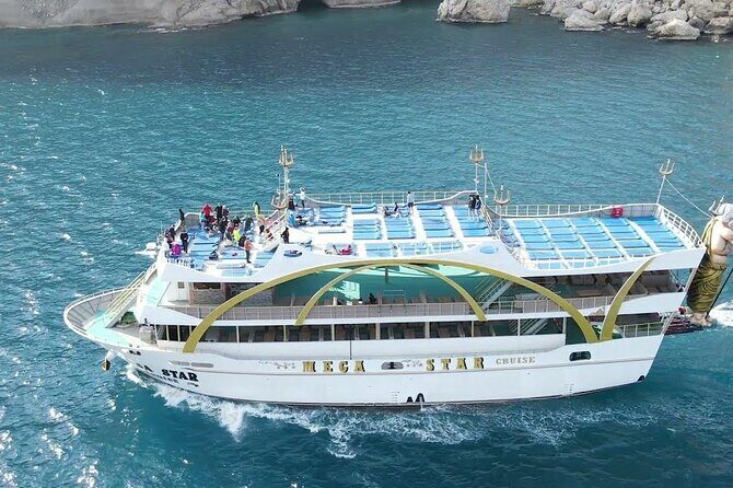Mega Star Yacht Tour with Lunch, Foam Party & Transfer From Belek - Key Points