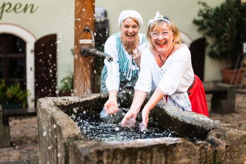 Meissen: Clean facts  on the road with the bathmaid - Introduction to the Experience