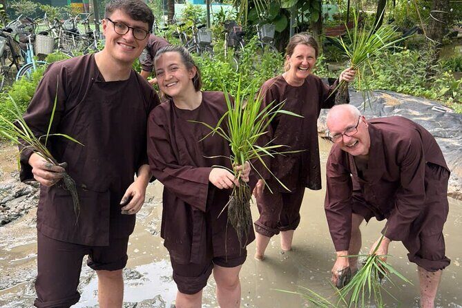 Mekong 2 Days 1 Night SMALL GROUP Stay at Family Tiny Homestay WITH BBQ DINNER - Key Points