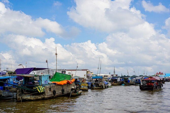 Mekong Delta deluxe group day trip - Transportation, Group Size, and Duration