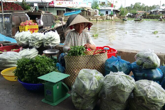 Mekong Delta Tours CanTho 2days - Boat cruise in natural waterways - How the Experience Feels for Travelers