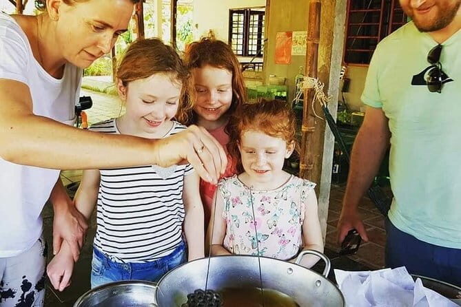 Mekong Delta With Biking ( Non Touristy) - Transition to the Heartland: Ben Tre Province