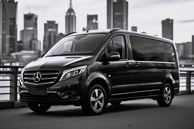 MEL Airport to CBD Private transfers 4 or more - A Closer Look at the Experience