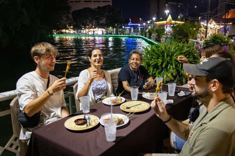 Melaka After Dark Food Tour with Local Guide - Key Points
