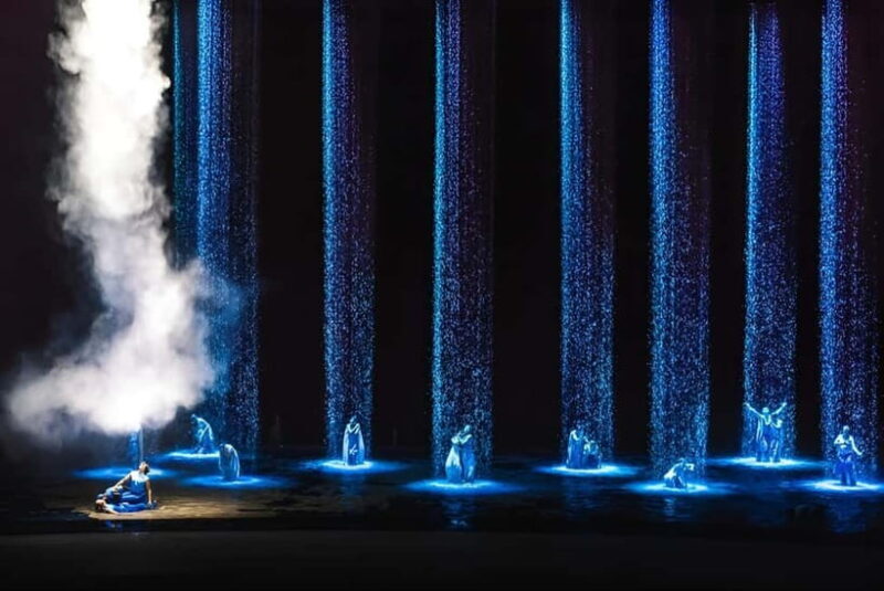 Melaka: Encore Melaka 70 mins Live Performance Ticket - Introduction