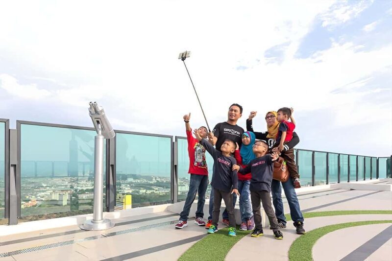 Melaka: The Shore Sky Tower Admission Ticket - An Elevated Perspective on Melaka