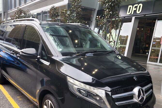 Melbourne Airport to City Transfer by Luxury Car - Pricing and Value