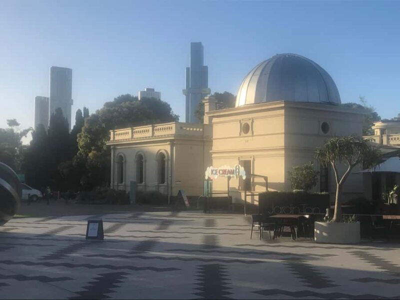 Melbourne: Botanic Gardens & Sports Precinct Walking Tour - Visiting the Royal Botanic Gardens