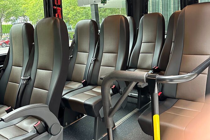 Melbourne CBD Transfer to MEL Airport Private Van Hire - FAQ