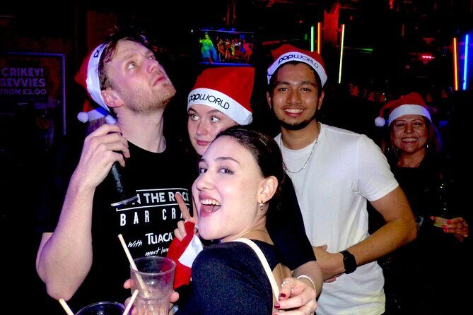 Melbourne Christmas Bar Crawl - An Authentic Look at the Melbourne Christmas Bar Crawl