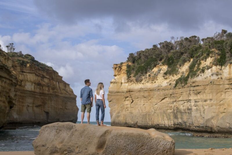Melbourne: Great Ocean Road, 12 Apostles & Rainforest Tour - Key Points