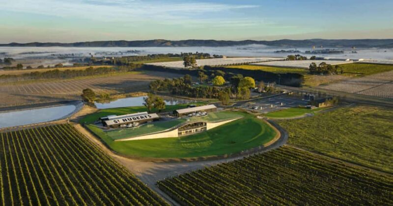 Melbourne: Helicopter, Wine Tasting & Lunch in Yarra Valley - A Feast for the Senses at Quarters Restaurant