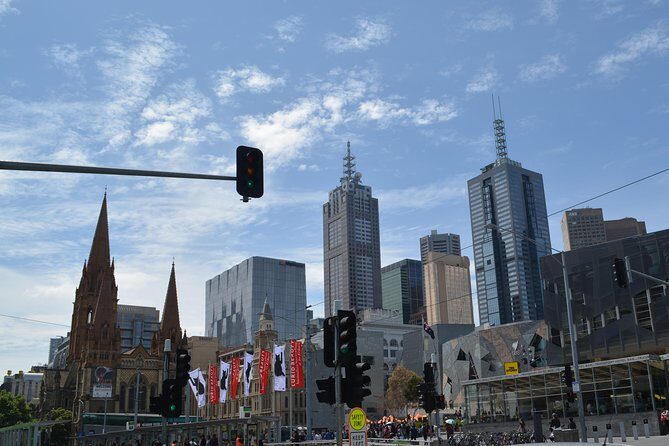 Melbourne Hotel to Airport Private Departure Transfer 12 seater mini bus - Introduction