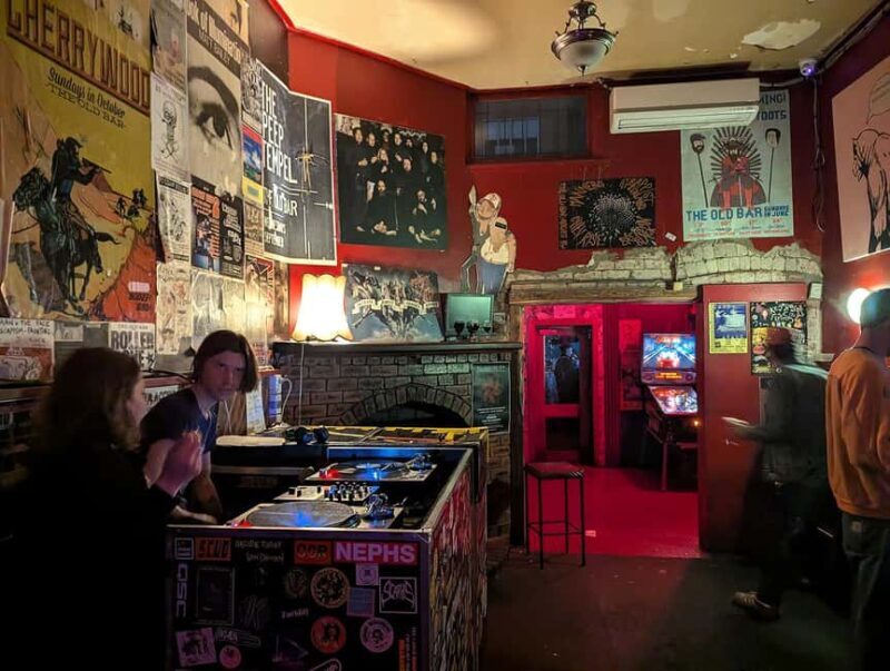 Melbourne Music Venue Pub Crawl with History + 2 Free Drinks - A Closer Look at the Tour Itinerary