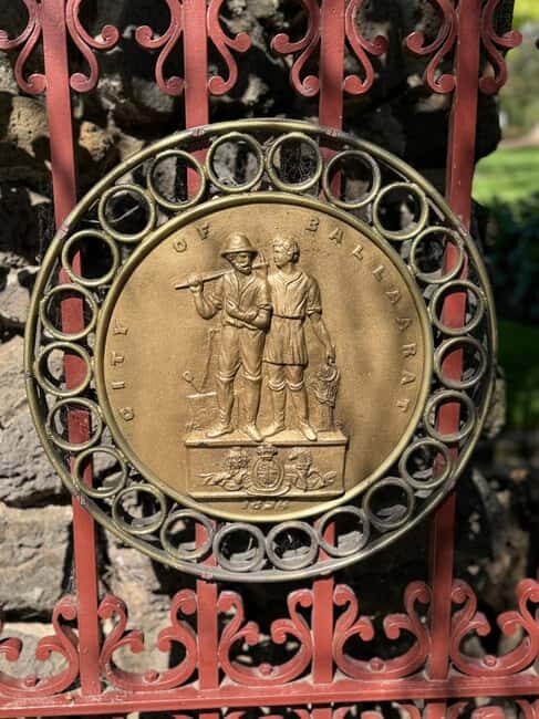 Melbourne: Private Ballarat & Sovereign Hill Gold Mine Tours - Breaking Down the Itinerary