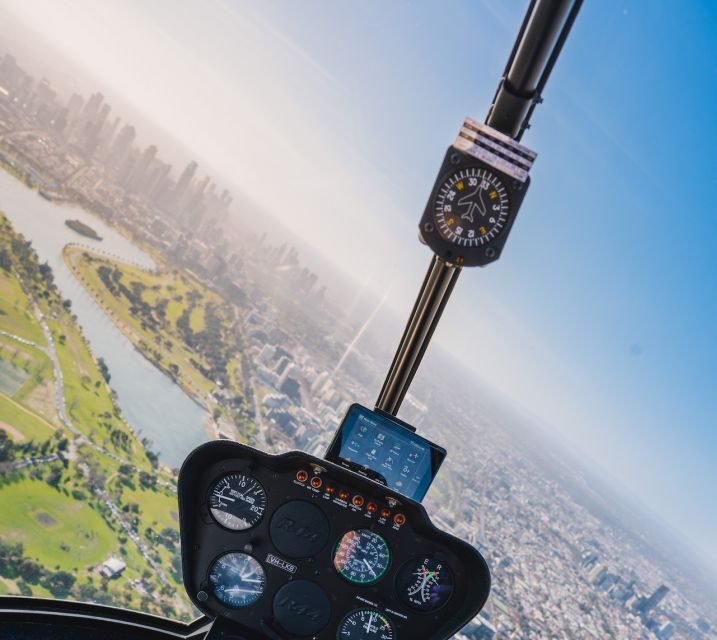 Melbourne: Private City Skyline and Bay Helicopter Ride - An In-Depth Look at the Melbourne Helicopter Experience