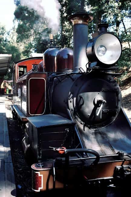 Melbourne: Puffing Billy Train & Healesville & Winery Tour - Key Points