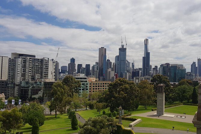 Melbourne Sights & Sounds Private Tour - Transport and Comfort