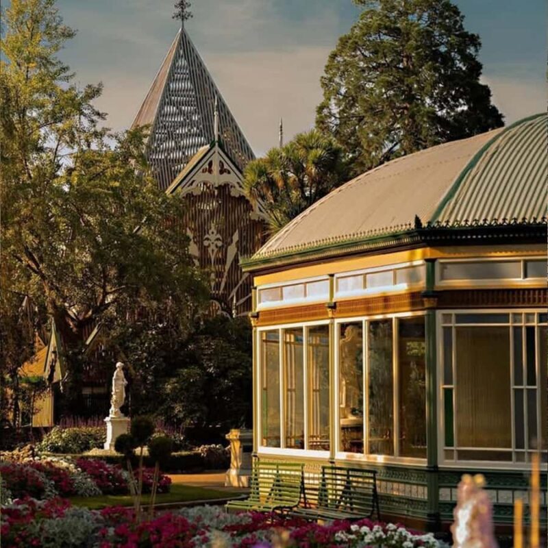 Melbourne: Sovereign Hill and Lake Ballarat Day Trip - Key Points