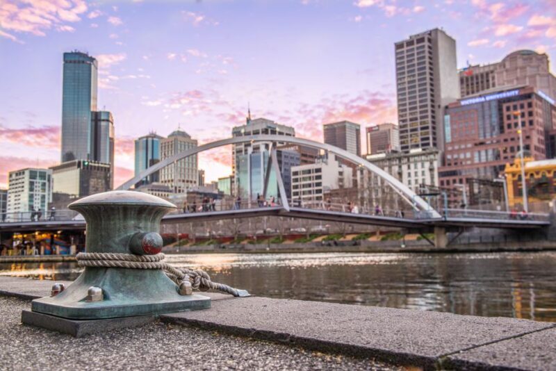 Melbourne: Spirit Of Melbourne Yarra River Lunch Cruise - An In-Depth Look at the Experience